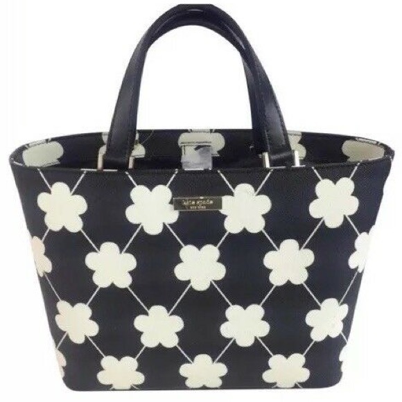 kate spade | Bags | Kate Spade Nwt Graphic Print Satchel Bag | Poshmark